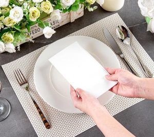 How to Elegantly Wrap Silverware in Napkins for Your Next Buffet